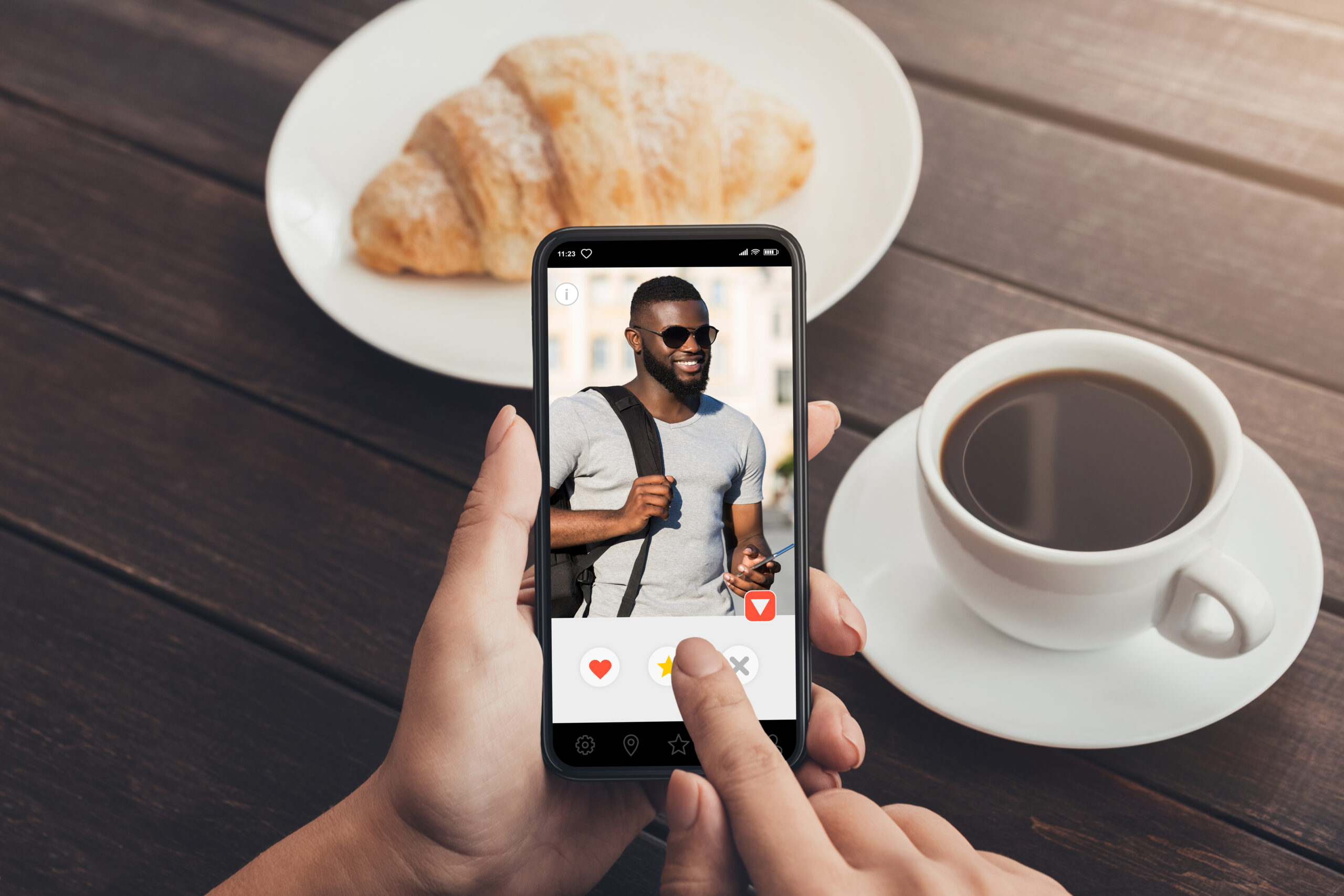 6 Tips for a Stellar Dating Profile - Glitter & Glue